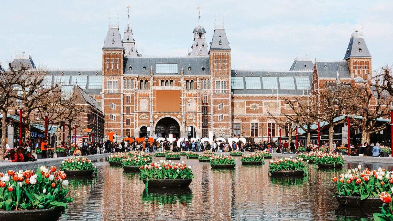 12 Famous Landmarks in the Netherlands for Your Bucket List